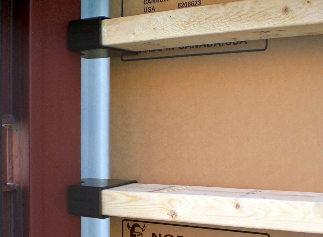 Bracing System for Cargo Containers