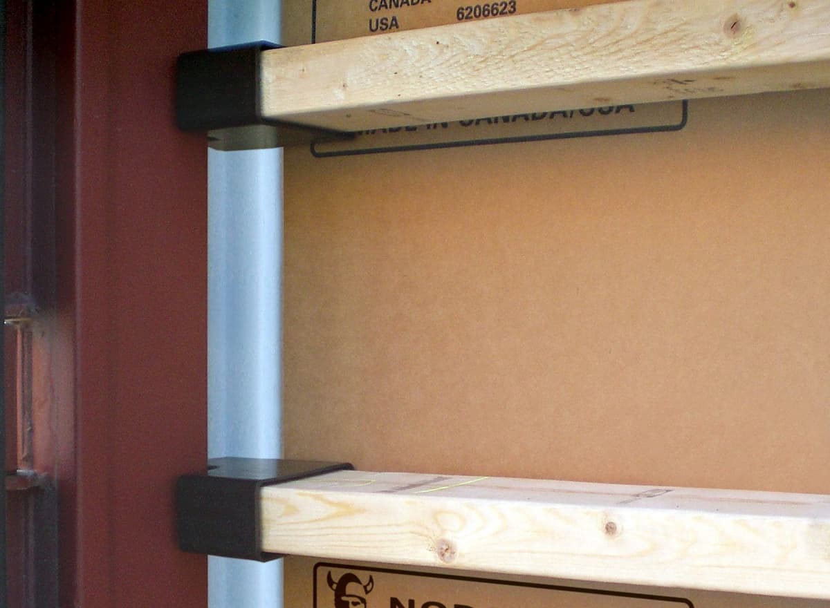 Bracing System for Cargo Containers